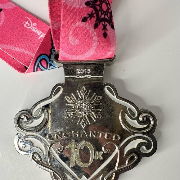 Disney | Other | Run Disney Princess Enchanted K Silver Medal Lanyard ...